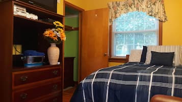 1 quarto, roupas de cama premium, frigobar (abastecido com itens grátis)