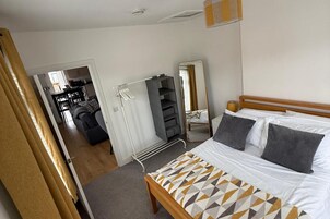 1 quarto, ferros/tábuas de passar roupa, Wi-Fi de cortesia