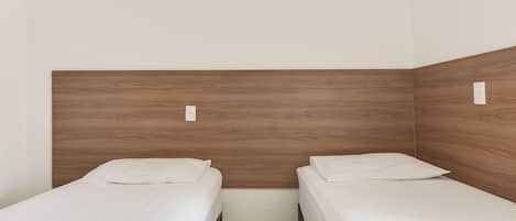 Quarto duplo | Frigobar, Wi-Fi de cortesia, roupa de cama