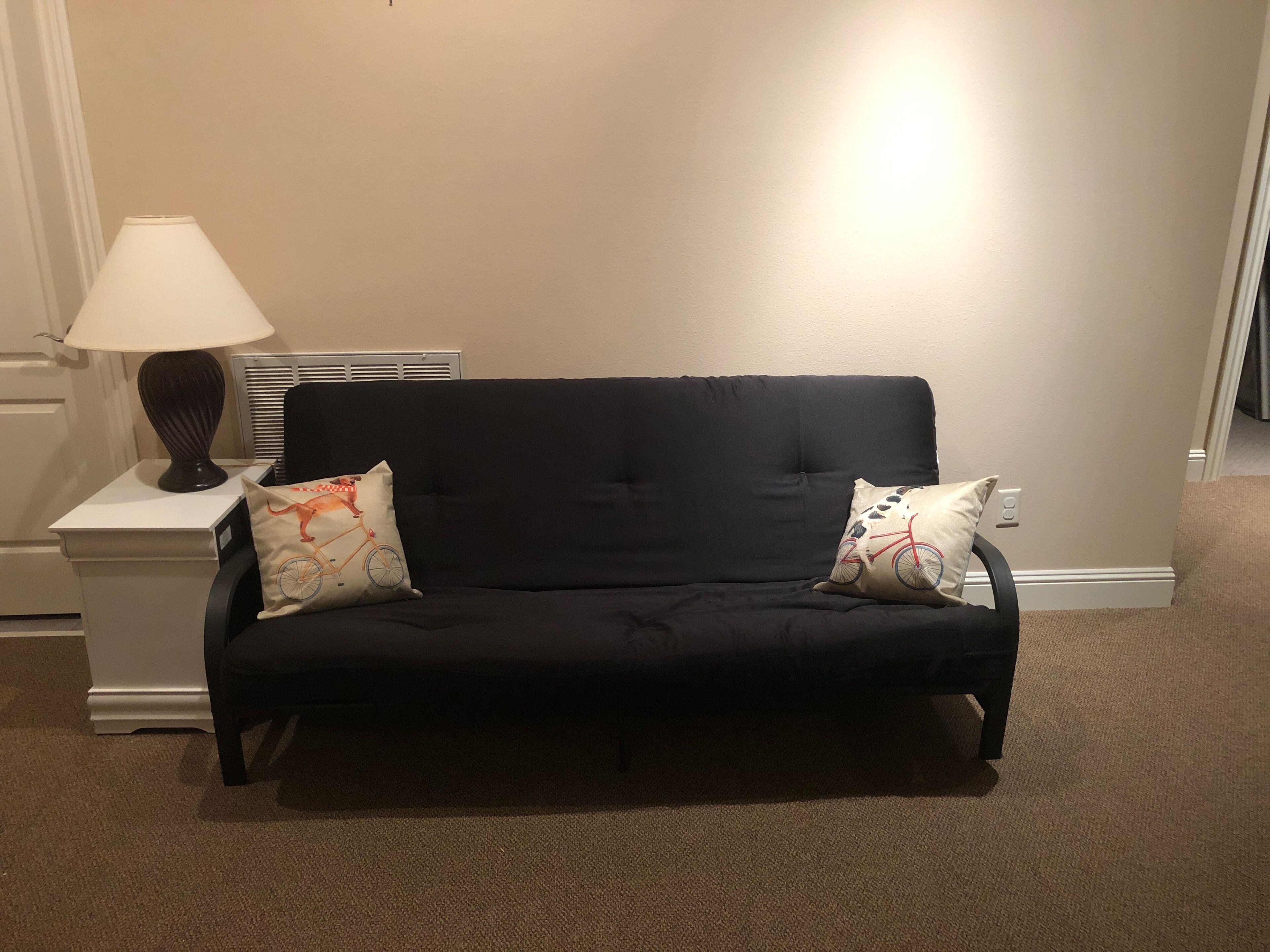 Waterfront Getaway On Loch Lomond With Plenty Of Room For The Entire Family. - Bella Vista, AR