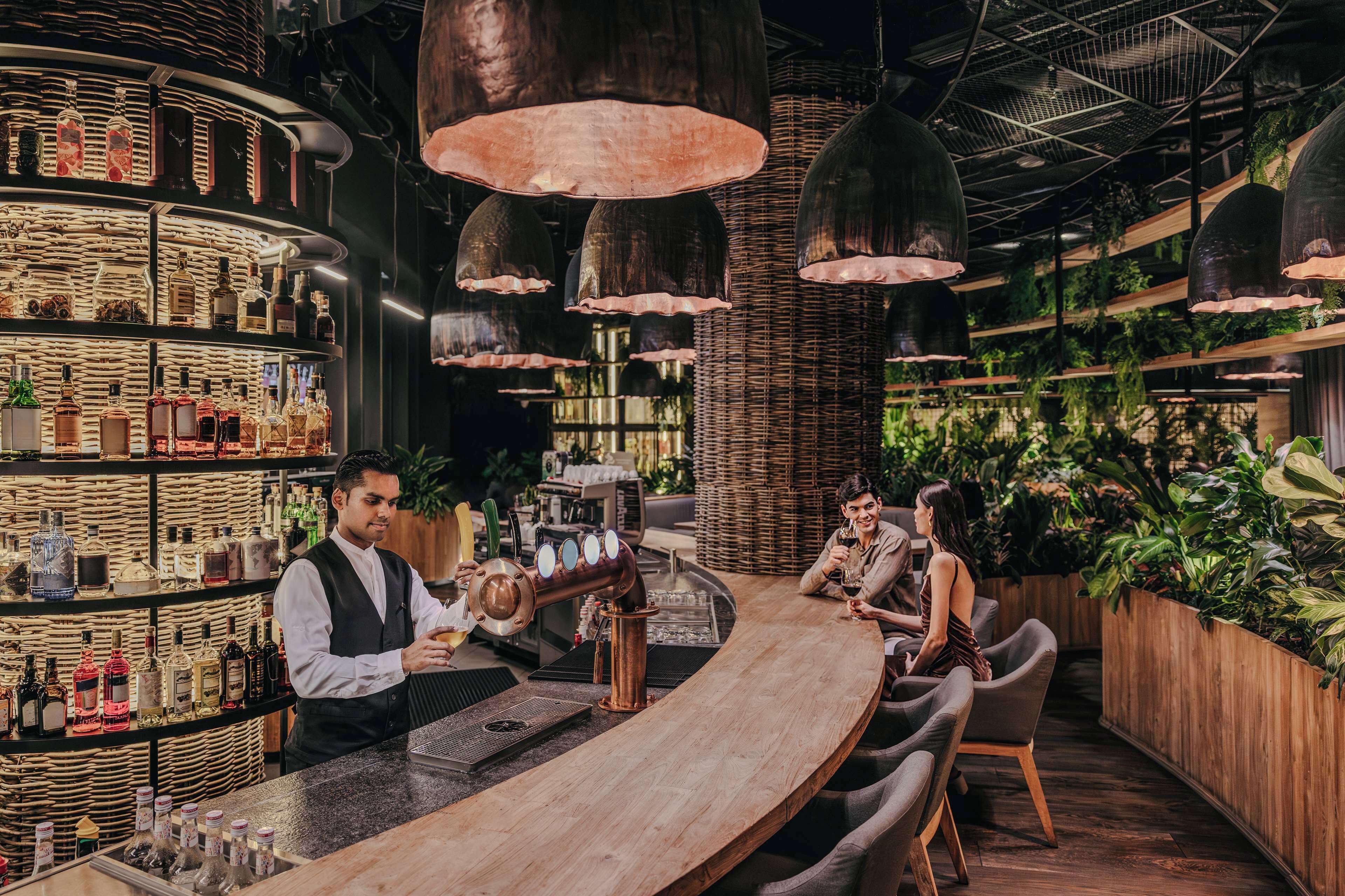 Gastropub, vistas para a piscina, aberto todos os dias