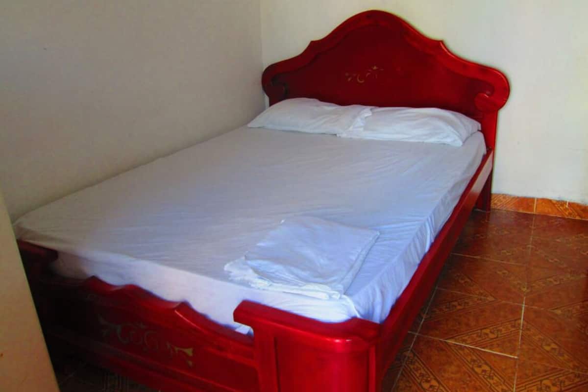 Quarto Duplo | Wi-fi grátis, roupa de cama fornecida