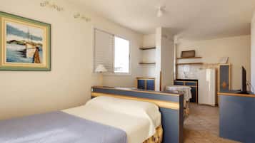 Cofre no quarto, Wi-fi grátis, roupa de cama fornecida