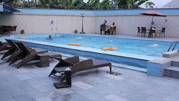 Piscina exterior