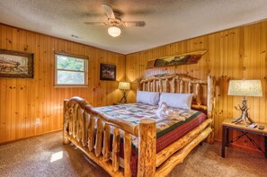 Cabine, várias camas, banheira de hidromassagem grande