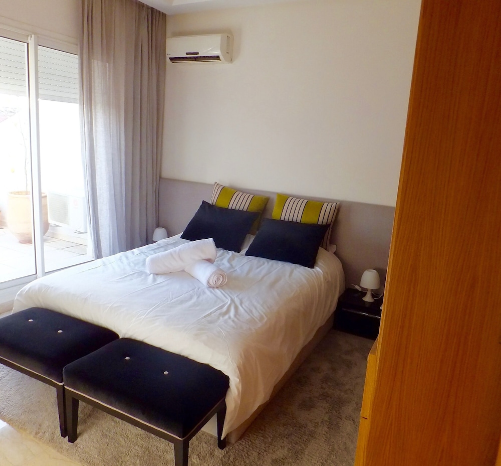 Elegant And Cozy Apartment With A Large Terrace - Casablanca