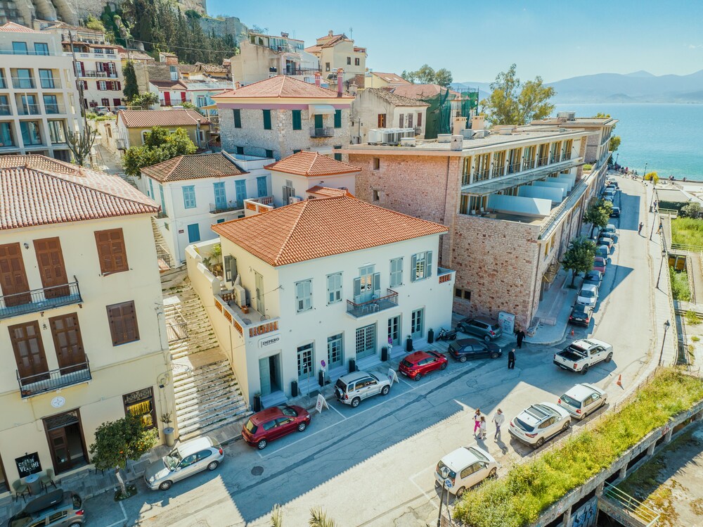 Impero Nafplio Hotel & Suites -