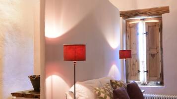 Quarto Duplo Superior (Les Grands Espaces) | 3 quartos, com decoração personalizada, com mobília individualizada