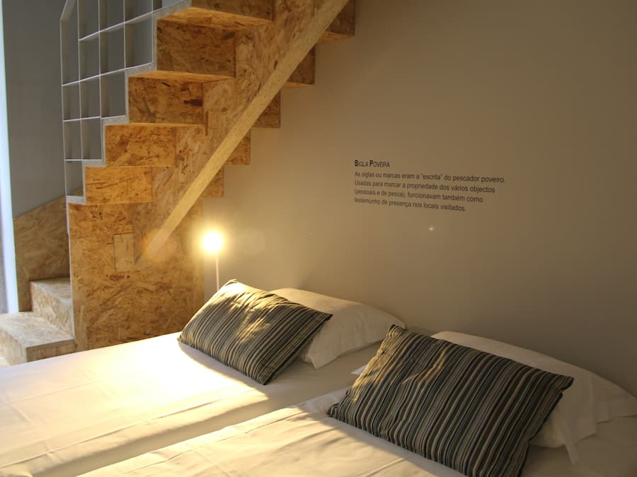 Quarto Quádruplo Standard | Cortinas/cortinados opacos, quartos insonorizados