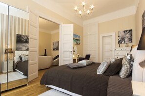 Apartamento, 3 quartos | Secretária, ferro/tábua de engomar, Wi-fi grátis 