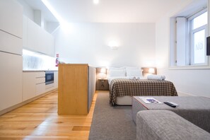 Estúdio | Cozinha privada | Um frigorífico, um micro-ondas, uma cafeteira/bule, uma torradeira 