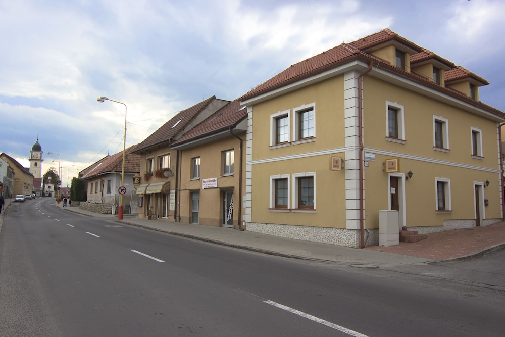 Penzión Galéria - Slovakia