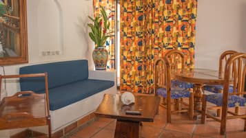 Quarto família | Wi-Fi de cortesia, roupa de cama