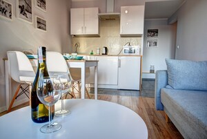 Apartamento, 1 quarto | Opções para refeição no quarto