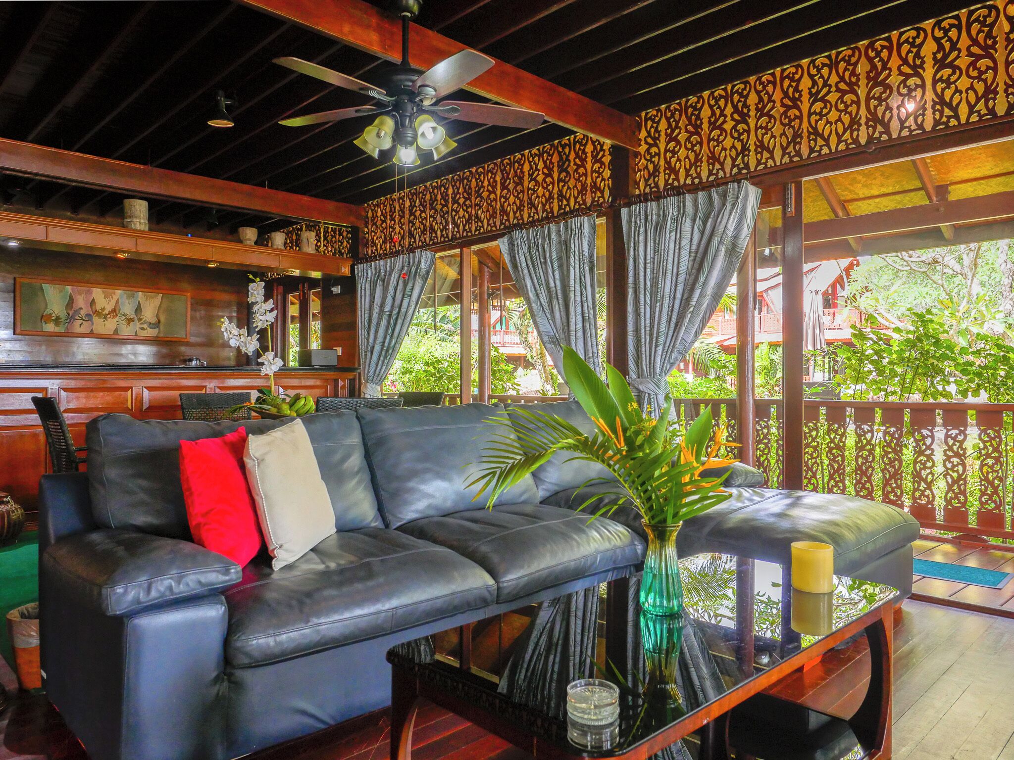 Villa En Bois De Style Thaïlandais En Bord De Mer Avec Salle Privée - Koh Samui
