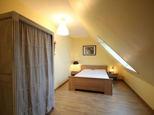 Gîte Mortemer, 5 Pièces, 8 Personnes - Neufchâtel-en-Bray