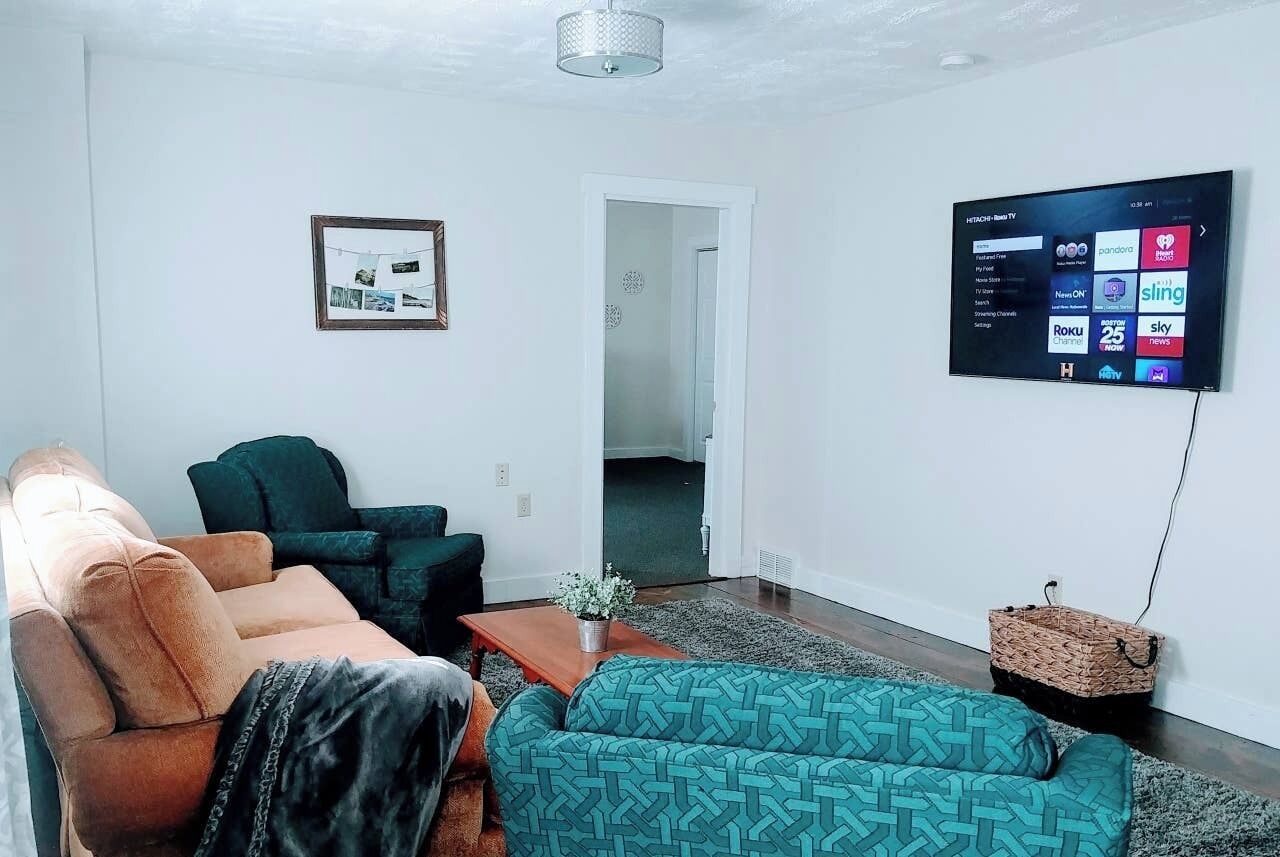 Central A/c And Fast Wifi In The Sunapee Region, One Level 1400sf With 3 Brs - Bradford, NH