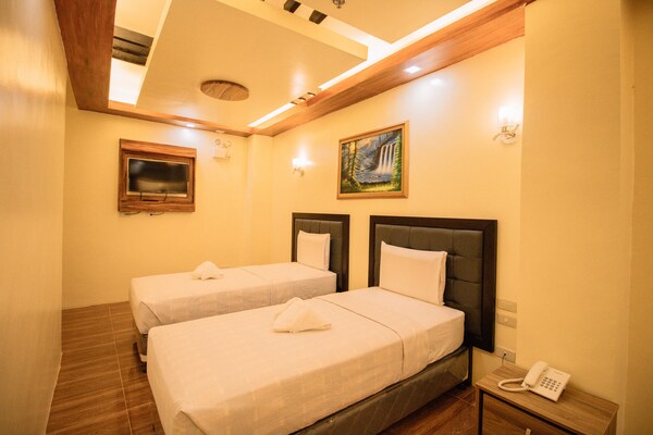 Hotel La Maria - Guiuan