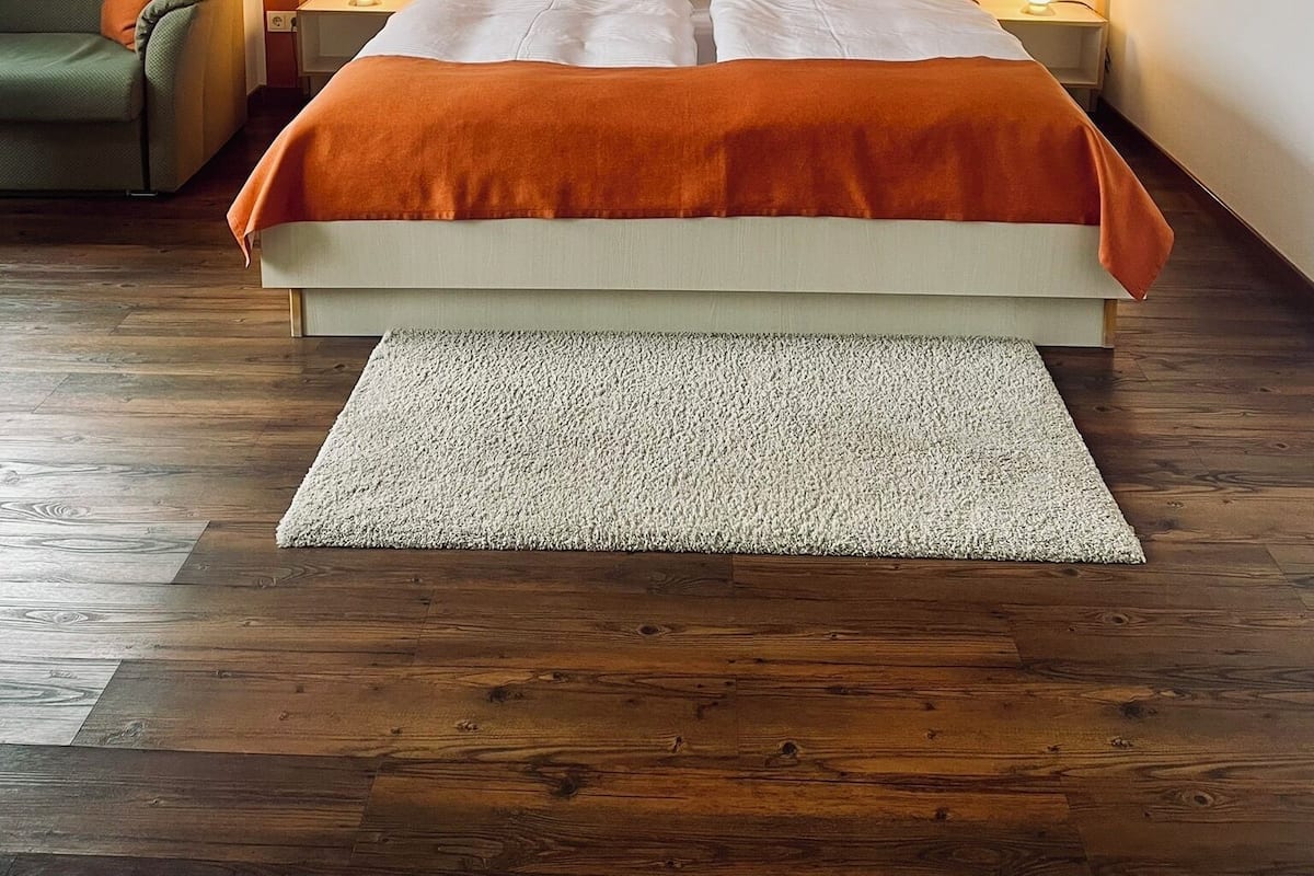 Quarto casal | Escrivaninha, Wi-Fi de cortesia, roupa de cama