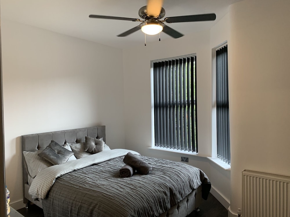 Maison De Luxe Très Bien Située - Manchester