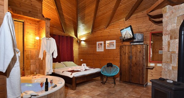 Cabana | 2 quartos, Wi-Fi de cortesia, roupa de cama