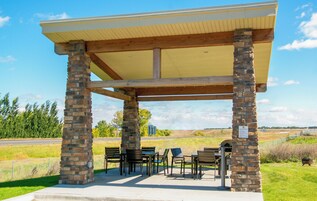 Área para churrascos e piqueniques