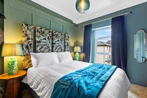 Wi-Fi de cortesia, roupa de cama