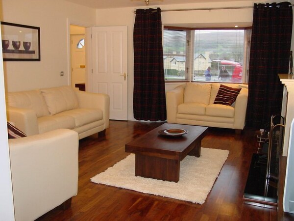 Ardmullen Walnut 3 Bedroom - Kenmare