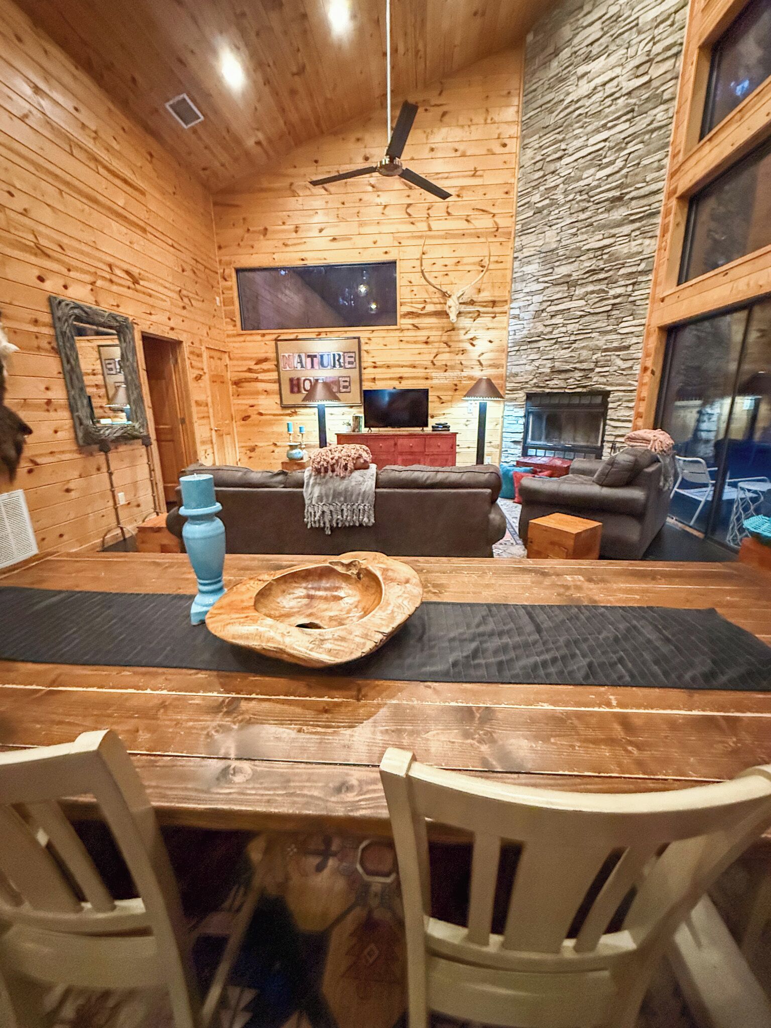 Welcome To Nature House - Southern Hills First Contemporary Design, Custom Cabin - Broken Bow, OK