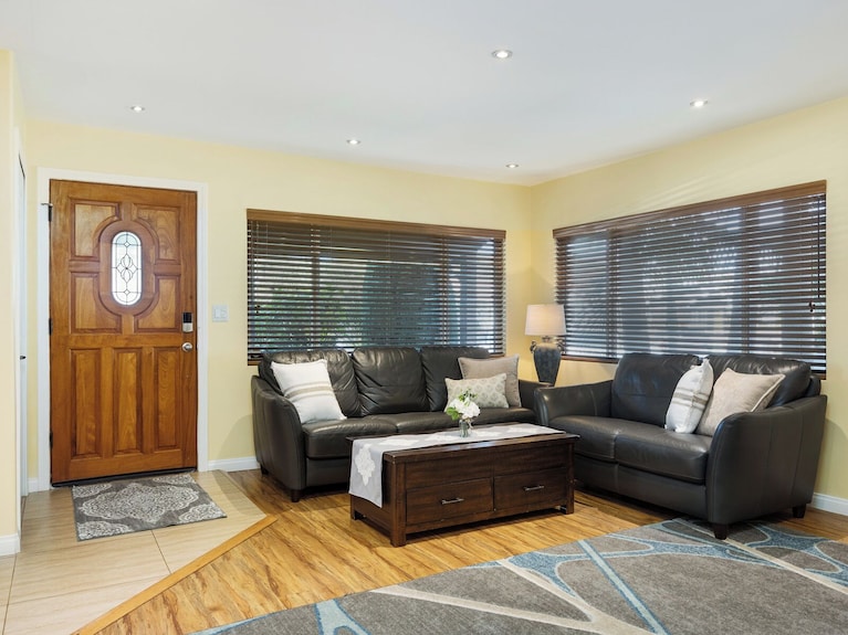 Spacious Private House - Carson, CA