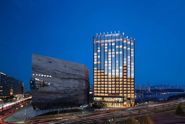 Courtyard by Marriott Suwon in Suwon: Find Hotel Reviews, Rooms, and ...