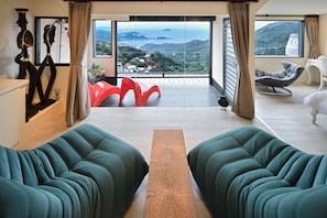 Quarto Duplo Deluxe | Secretária, Wi-fi grátis, roupa de cama fornecida