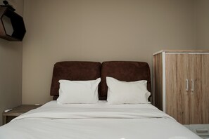 Quarto | Wi-fi grátis, roupa de cama fornecida 