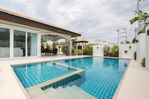 Piscina exterior