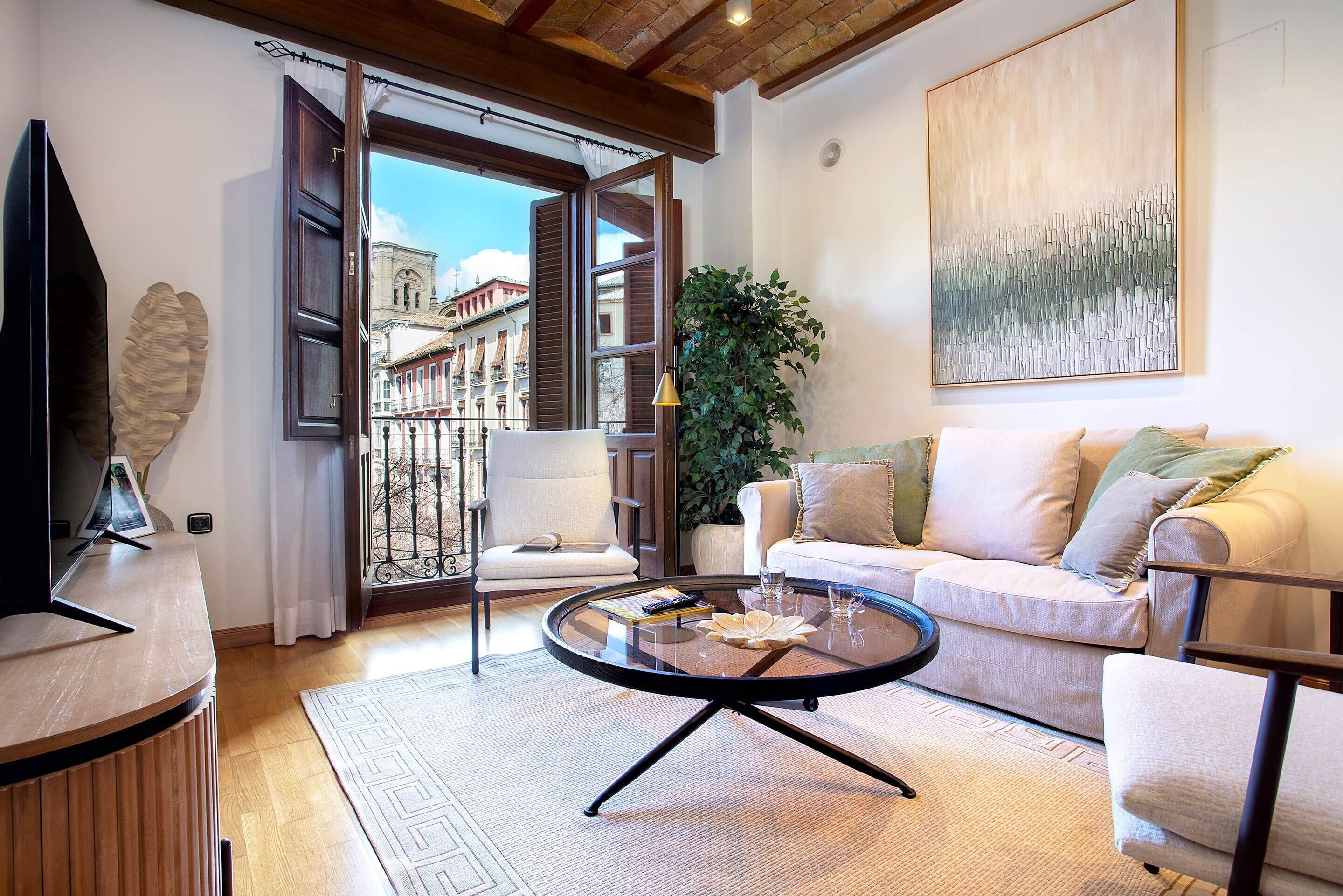 Apartamento (2 Bedrooms) | Sala de estar | Televisor 