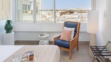 Apartamento (1 Bedroom) | 1 quarto, ferros/tábuas de passar roupa, Wi-Fi de cortesia