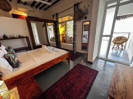 Quarto Duplo Panorâmico | Cortinas/cortinados opacos, ferro/tábua de engomar, Wi-fi grátis 