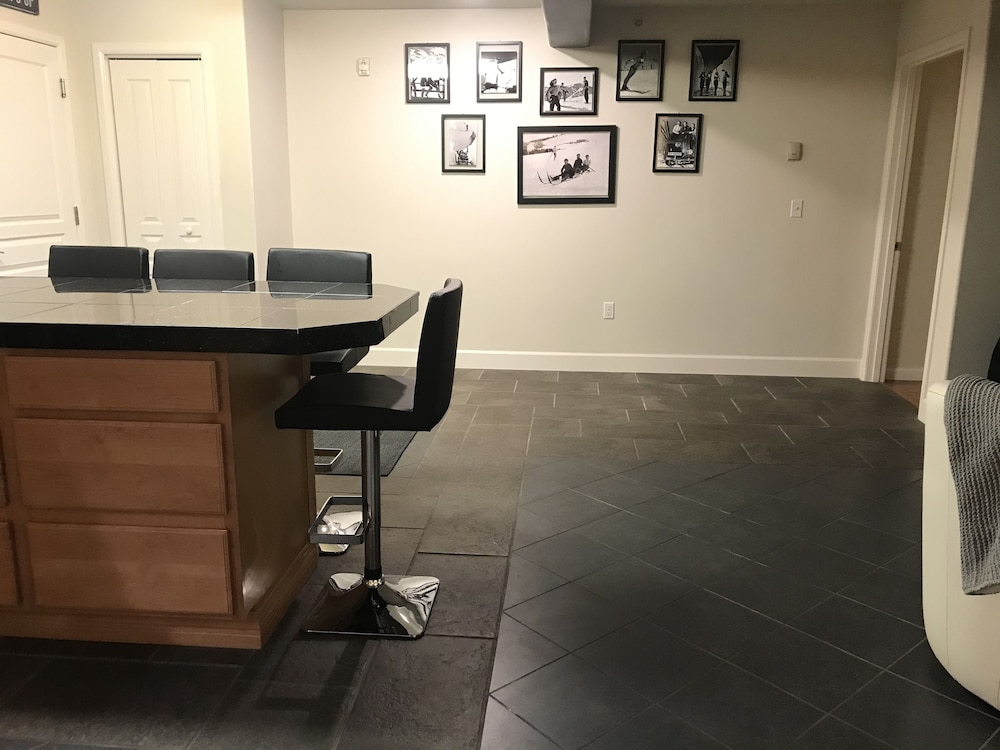 Downtown Condo Close To Alyeska Ski Resort - Alaska