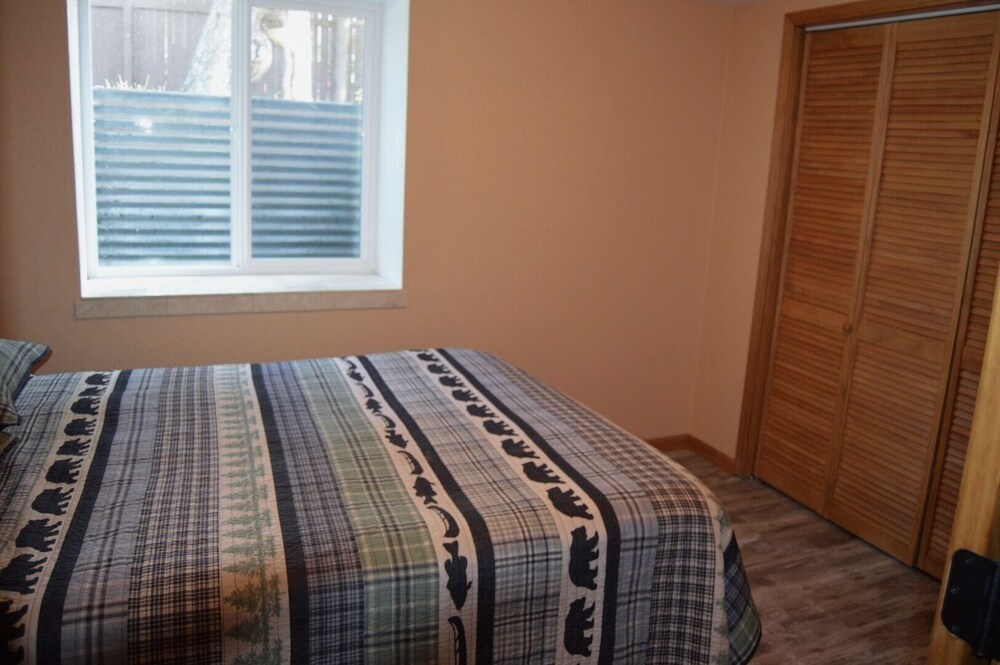 Kenai River Hideaway - Soldotna, AK