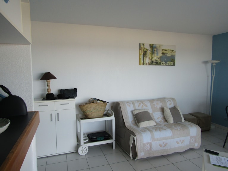 Location Appartement F2 Calme Face à Mer Accès Plage Direct Canet-en-roussillon - ibis Styles Perpignan Canet En Roussillon