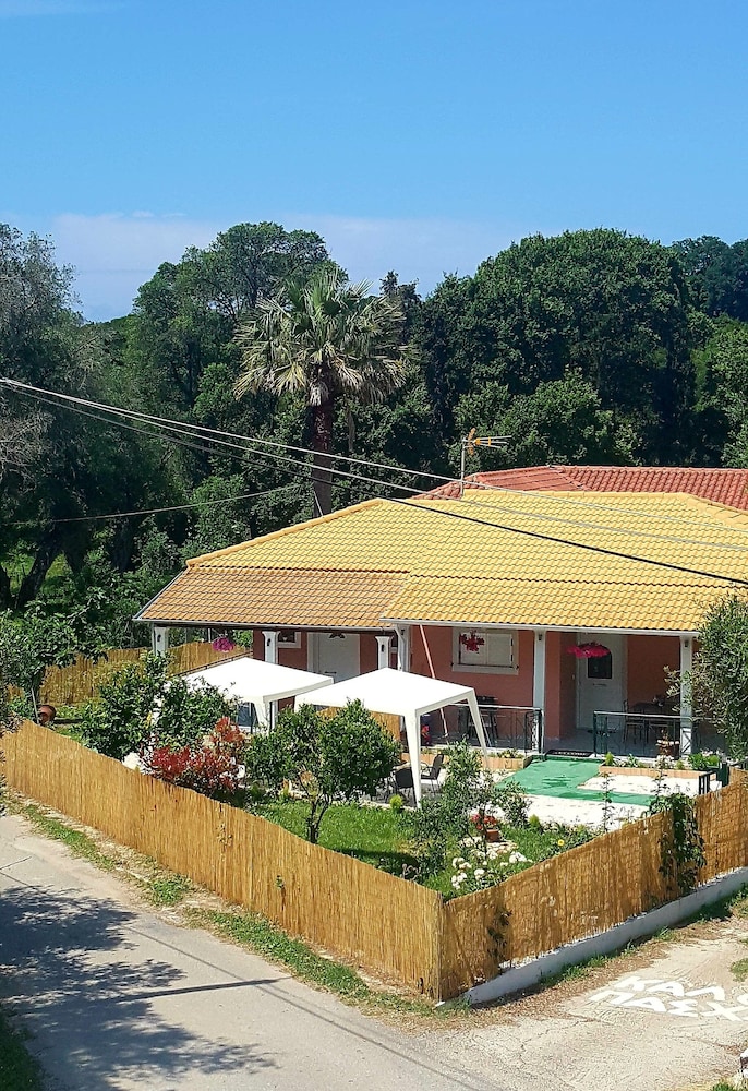 Armonia Beach Apartment 1 - Corfu