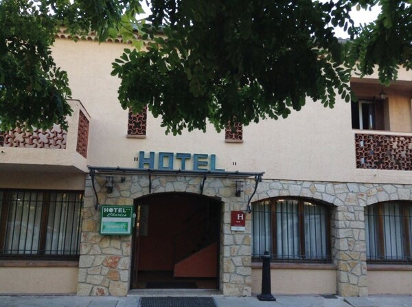Hôtel Charles - Vidauban