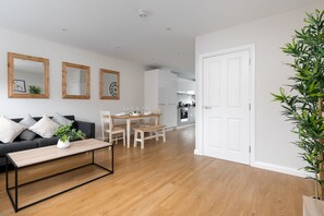 Smart TV 50 polegadas com canais digitais, TV, Netflix