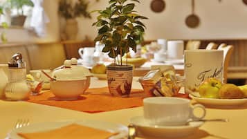 Pequeno-almoço continental diário incluído