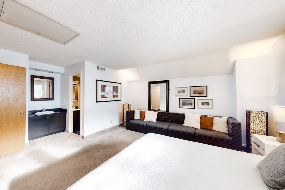 Condo Familial Avec Balcon Meublé Et Vue - Collingwood