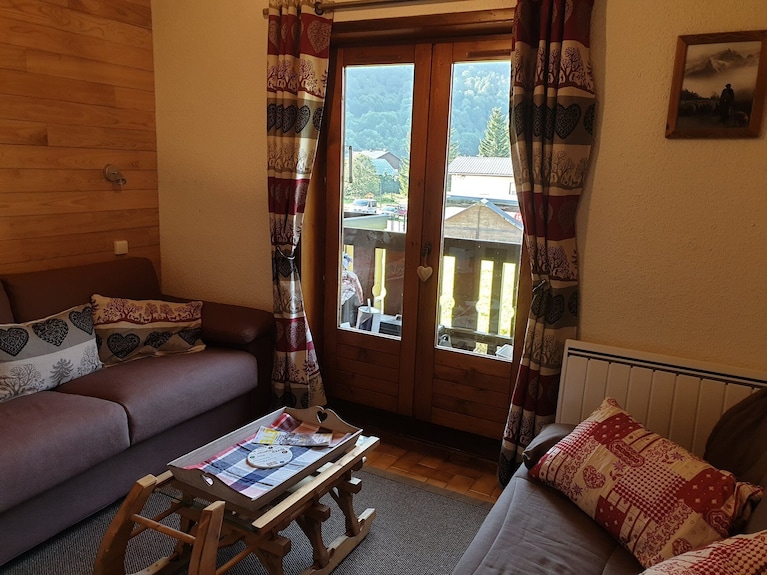 Quiet South Facing Apartment Near The Slopes With A View Of The Galibier - Valloire