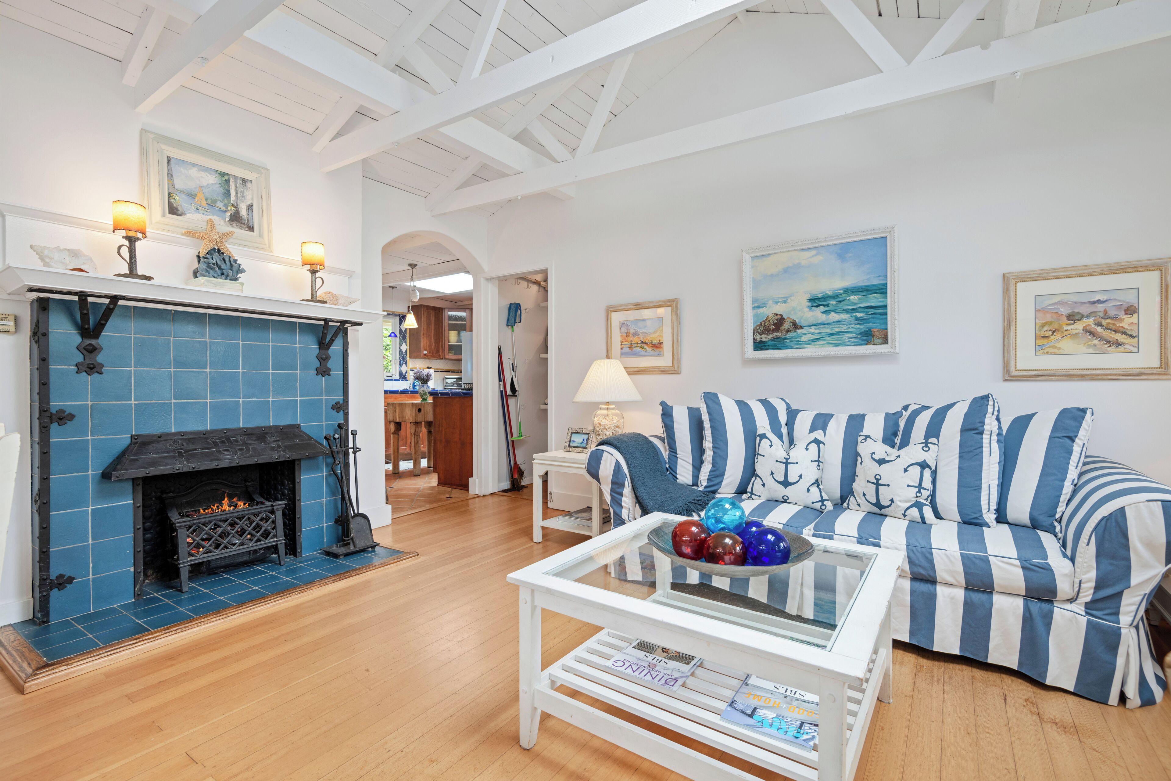 Seashore Retreat - Perfect Family Cottage By The Beach - Montecito, CA