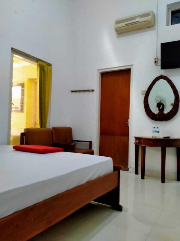 Prayogolama Guest House - Yogyakarta