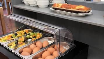 Pequeno-almoço tipo buffet diário incluído