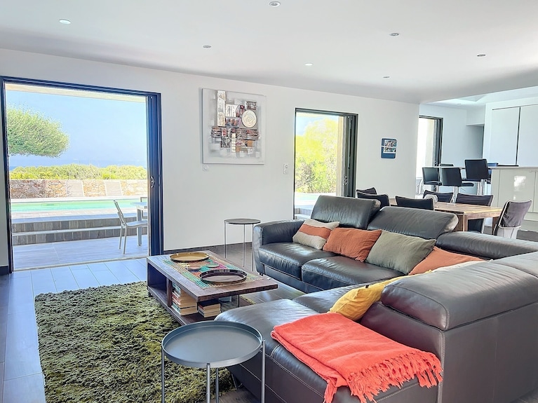 Luxury Villa - Swimming Pool, Air Conditioning, Sea View, Beach And Coves Within Walking Distance - Algajola